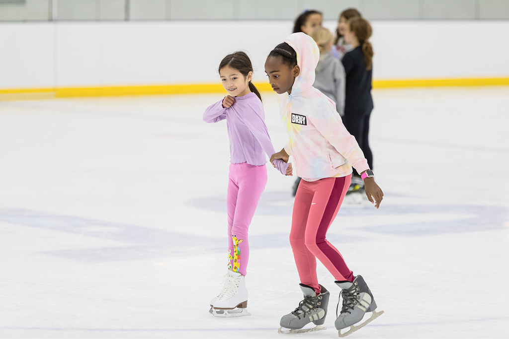 Learn to Skate - The St. James Camps